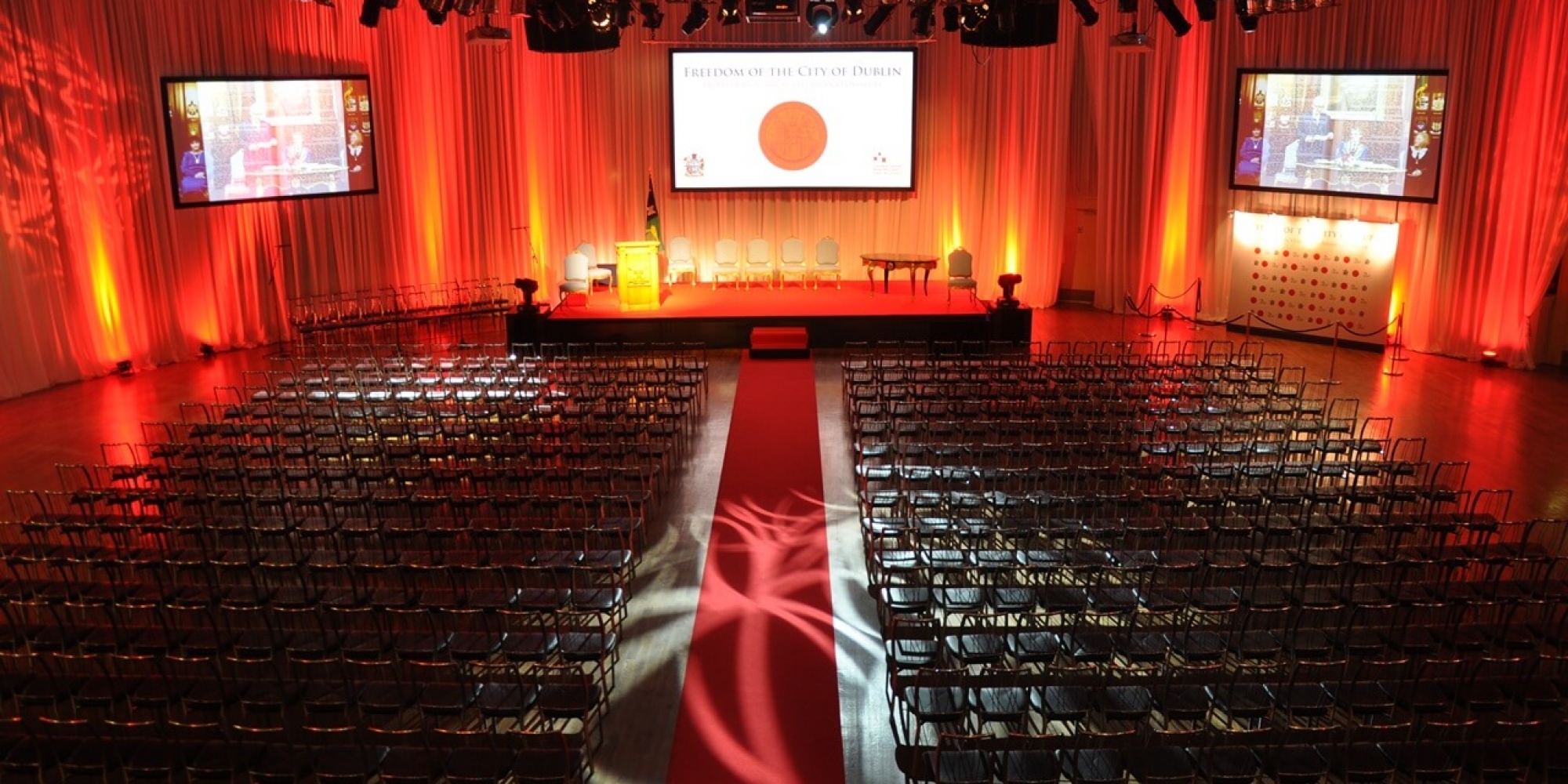 AV Production | The Round Room